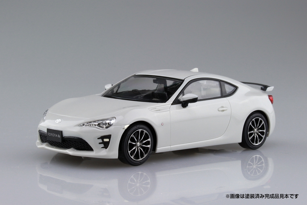 1/32 TOYOTA86 (Crystal White Pearl) - AOSHIMA SCALE MODEL LINEUP